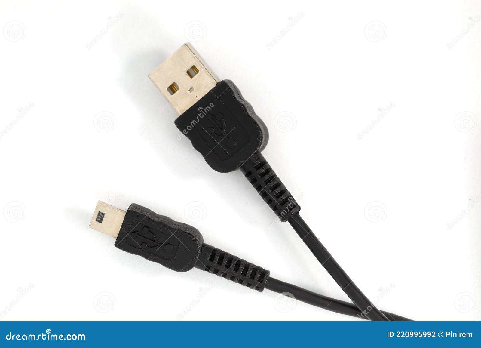 Qué es un cable mini USB a USB y para qué se utiliza